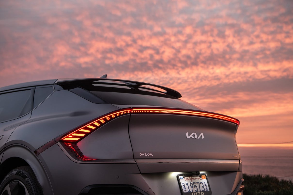 2025 Kia EV6 Review | Earnhardt Peoria Kia